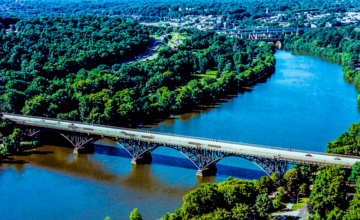 Strawberry Mansion Bridge | American Institute of Steel Construction